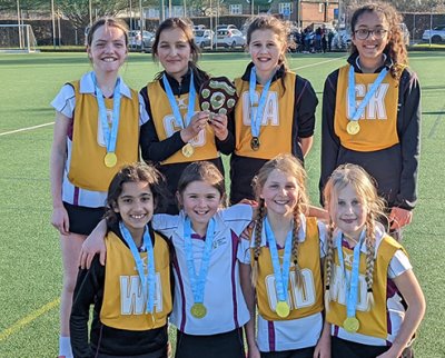 Netballers Crowned Champions | News | Bedford Girls' School