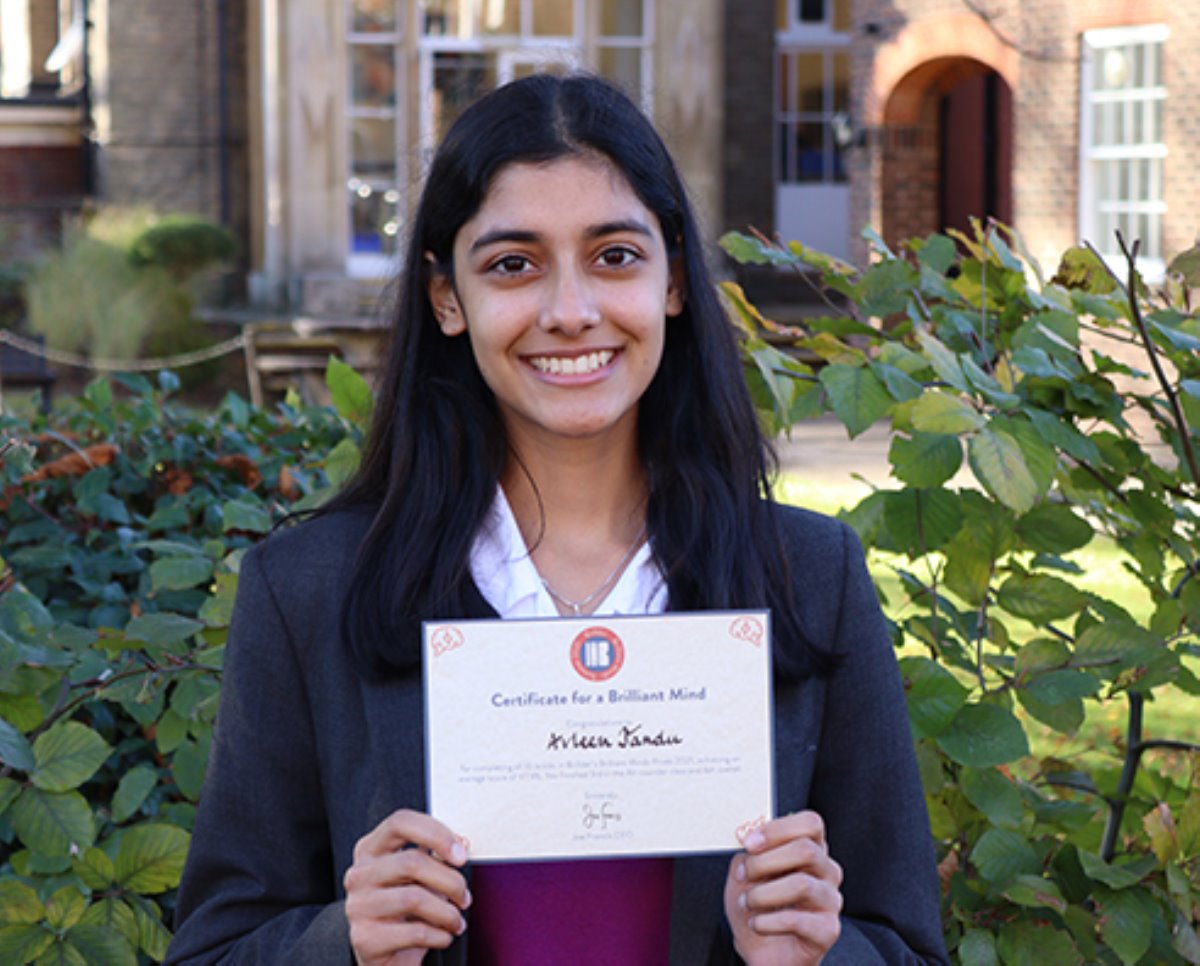 Prize Delights for Avleen | News | Bedford Girls' School