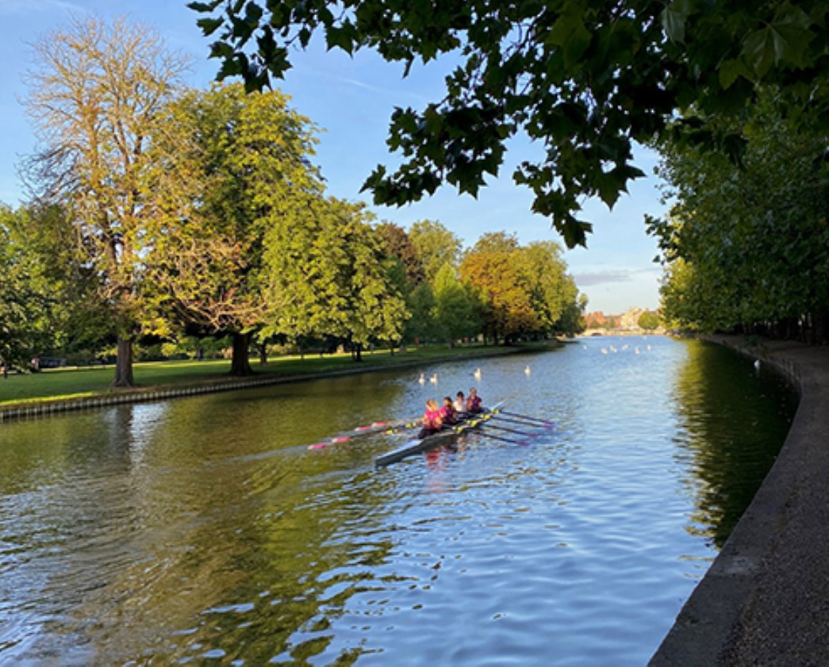 The Rowing Community | News | Bedford Girls' School
